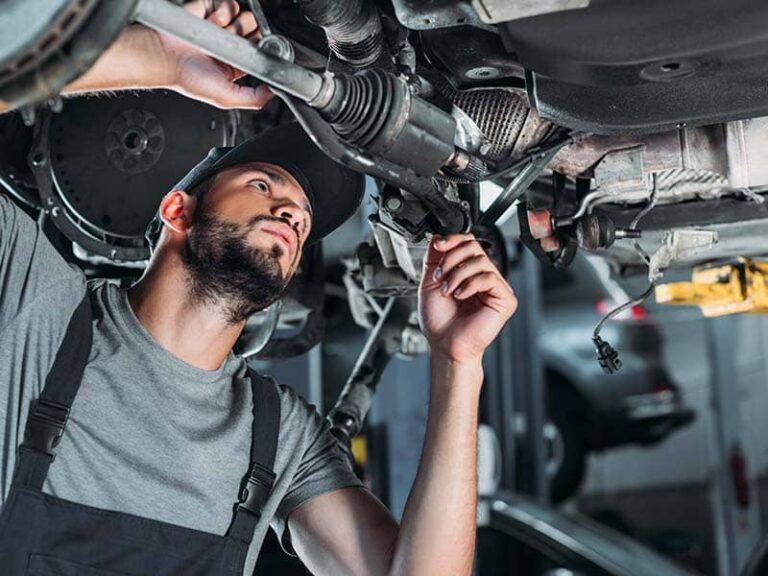 Best Car Garage Workshop Service Station in Al Quoz Dubai UAE