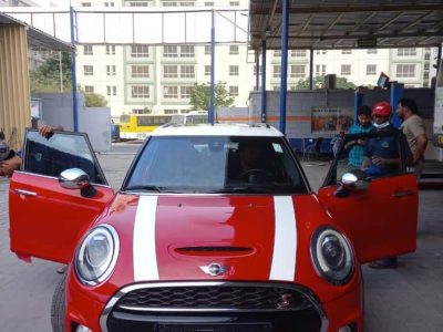 Best Car Garage Workshop Service Station in Al Quoz Dubai UAE